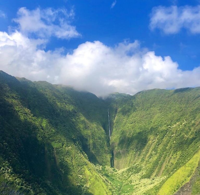 61 Most Instagrammable Places in Hawaii - Travel By Maya